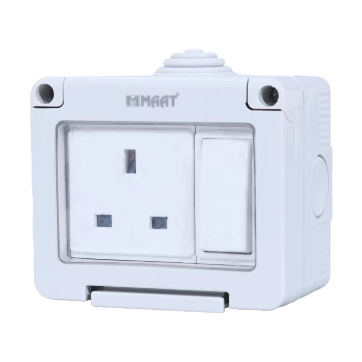 1 Gang Waterproof Socket with Switch 13A IP55 - Sockets | MET